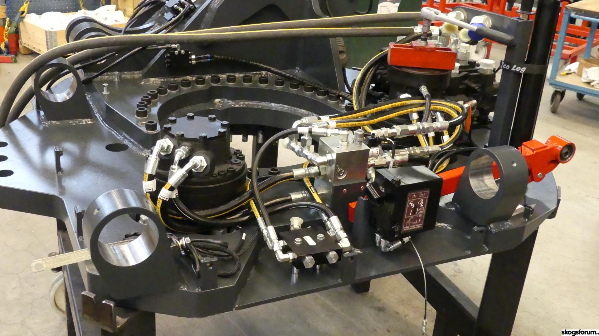 Eco Log builds harvesters – on historic grounds - NordicWoodJournal