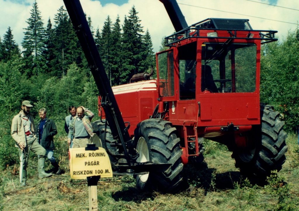 Swedish forestry # 4 – Pre commercial thinning - NordicWoodJournal