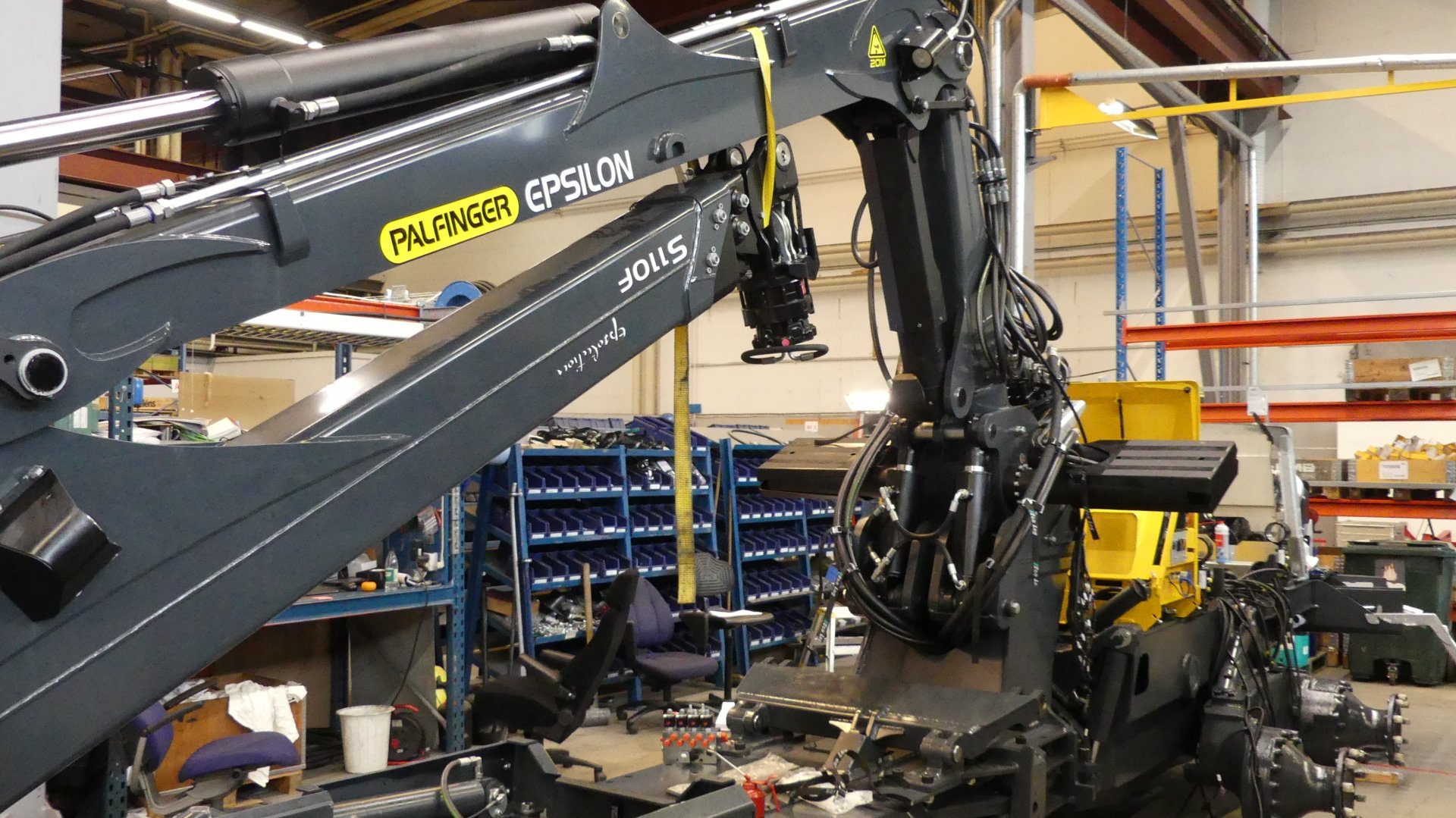 EcoLog 1250F – The first EcoLog-yellow Gremo in making - NordicWoodJournal