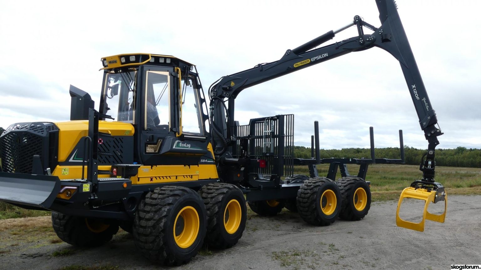 EcoLog 584F – A new 16-ton forwarder - NordicWoodJournal