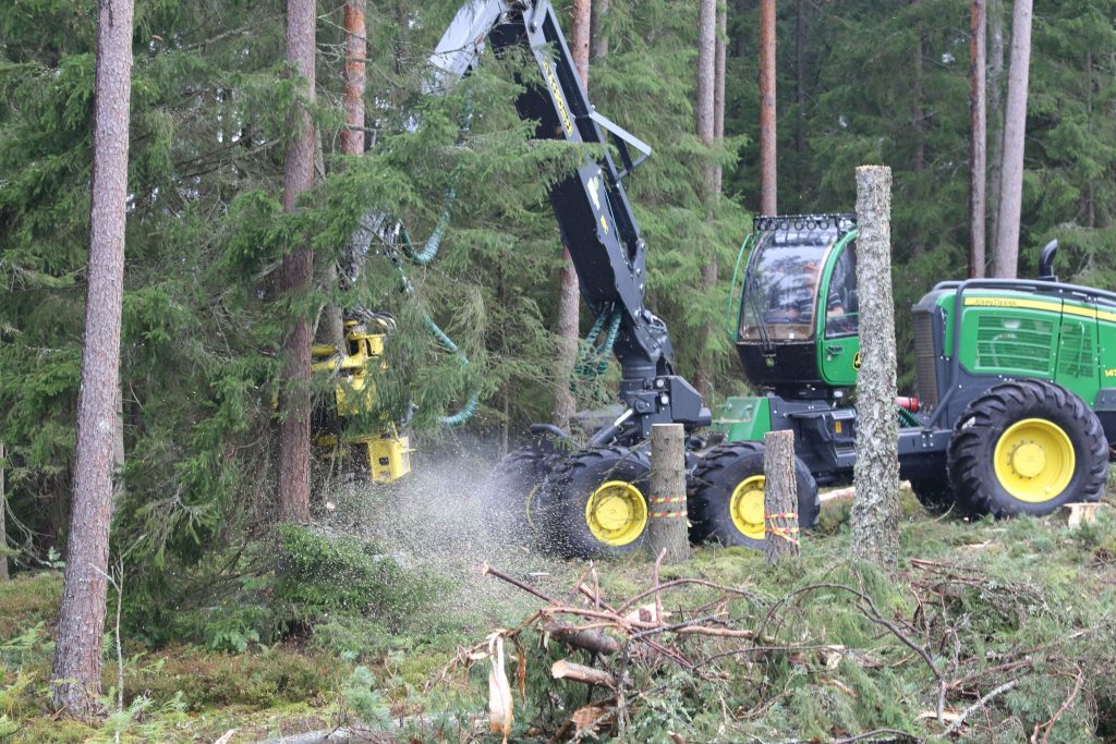 John Deere Forestry strengthens their dealer network in Europe ...