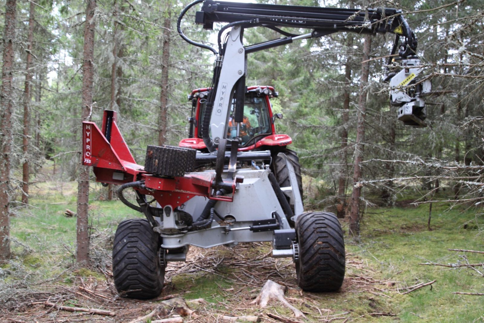 Hypro G-Drive, a new wheel drive for their 755-processor ...