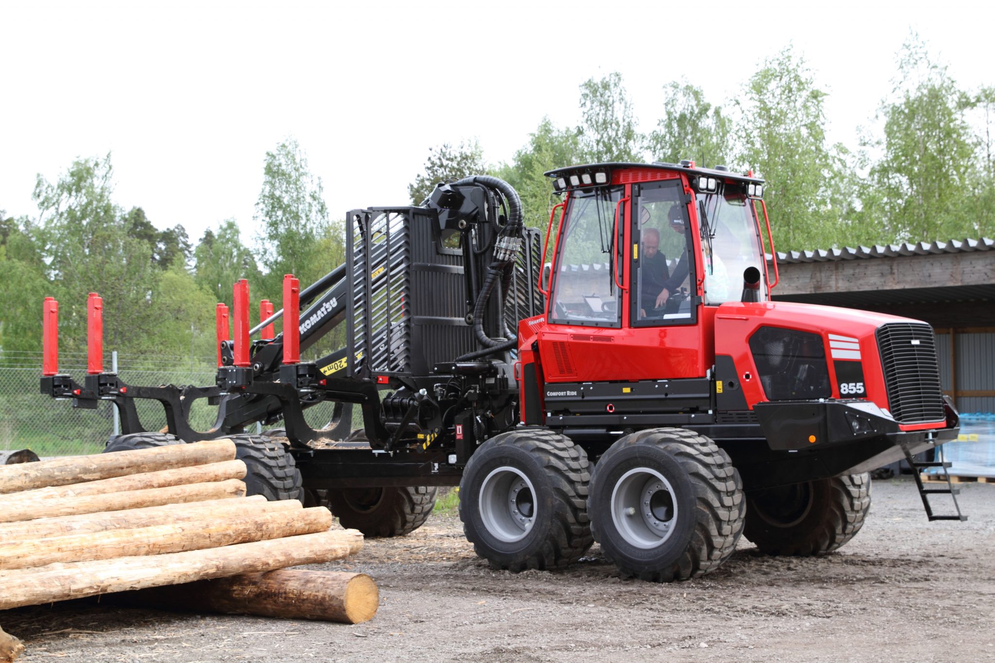 Smart Crane by Komatsu Forest - NordicWoodJournal