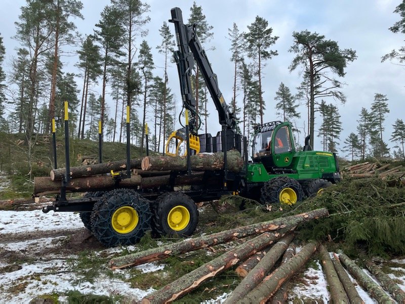 Size matters – a presentation of an extraordinary logging company ...