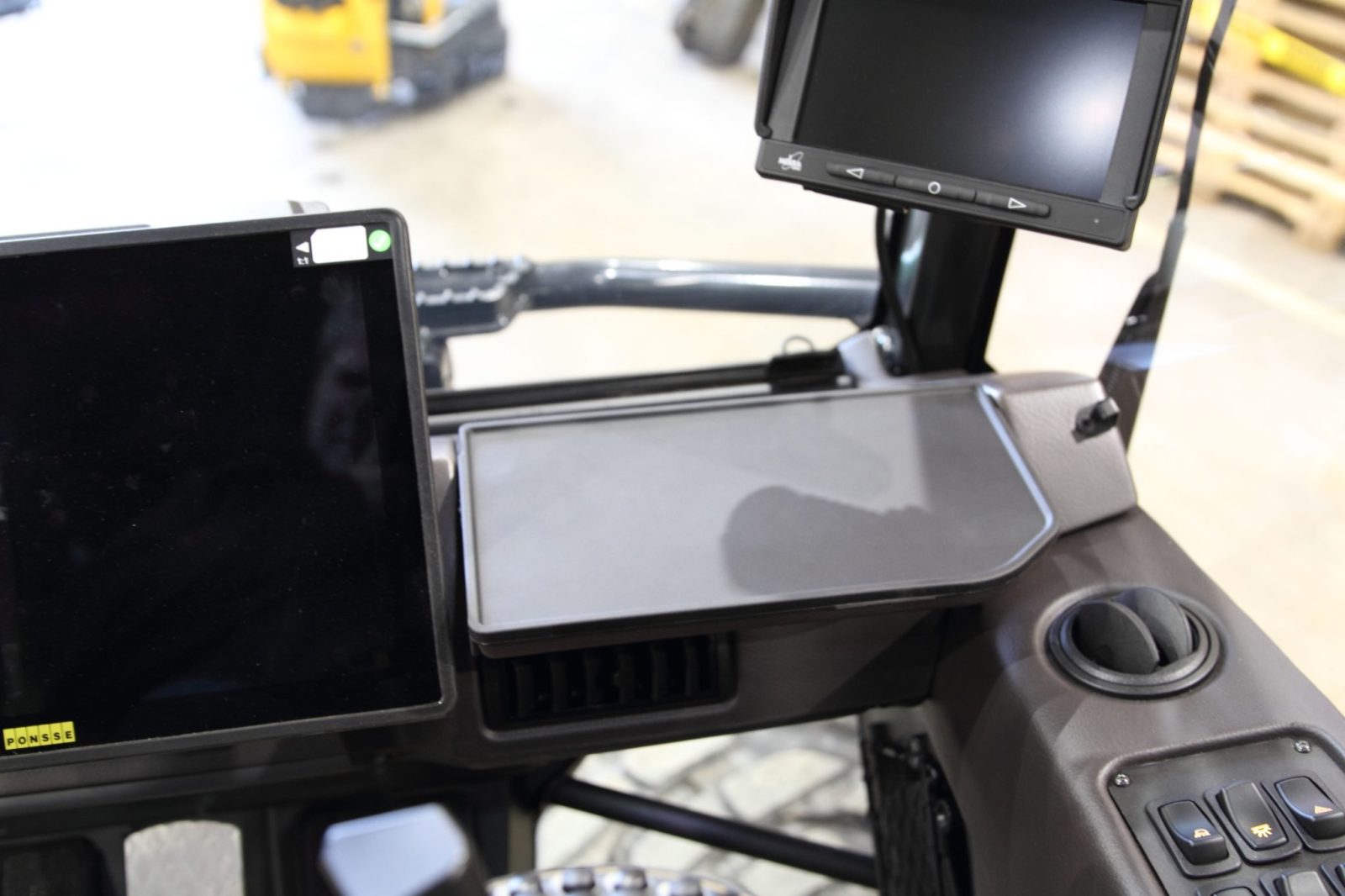 Premiere for the new Ponsse Scorpion in Sweden - NordicWoodJournal