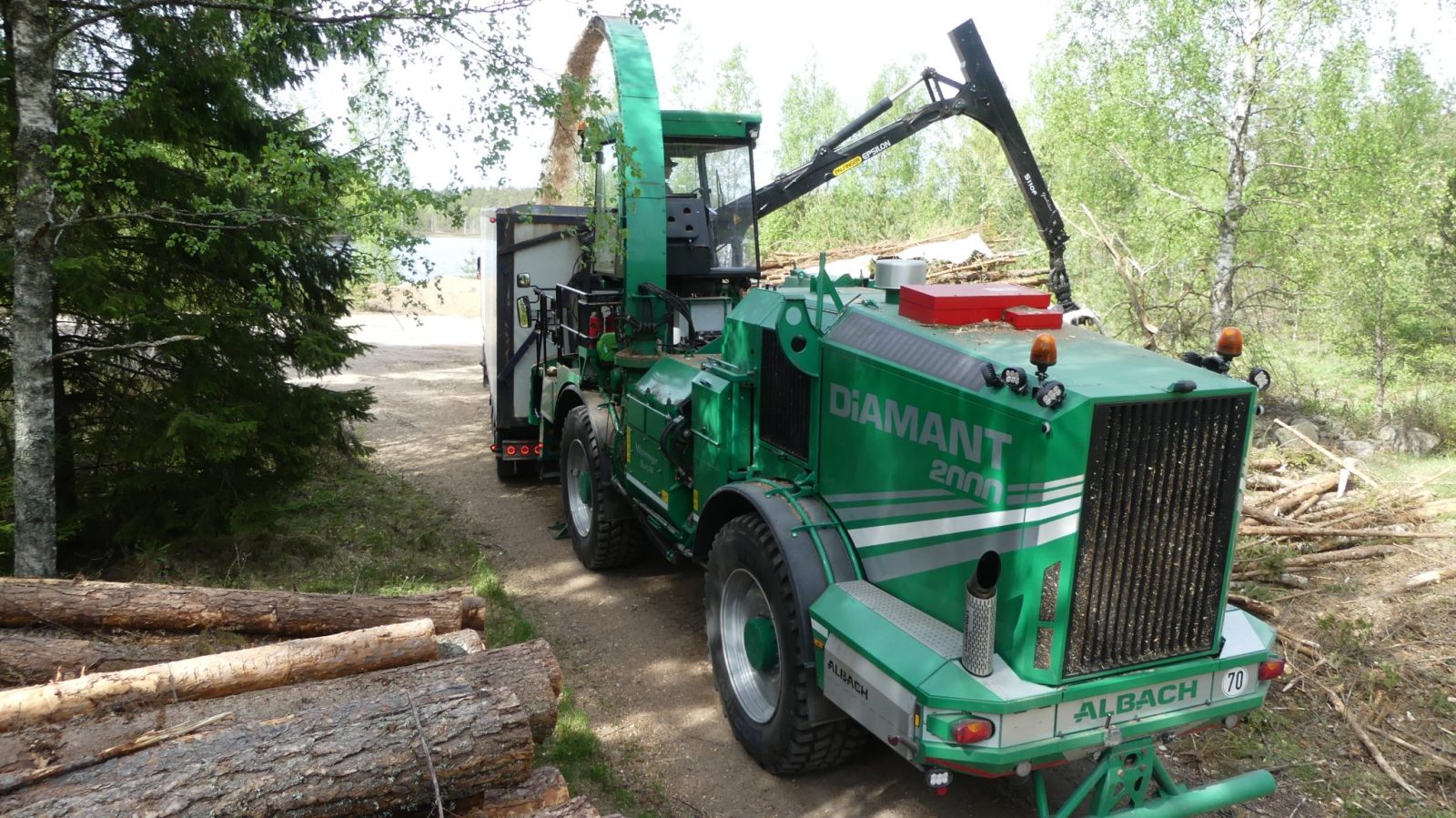 Purpose-built wood chipper from Albach - NordicWoodJournal